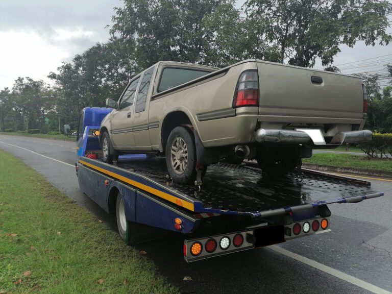 The Benefits of Using a Flatbed Tow Truck for Your Charlotte Business ...